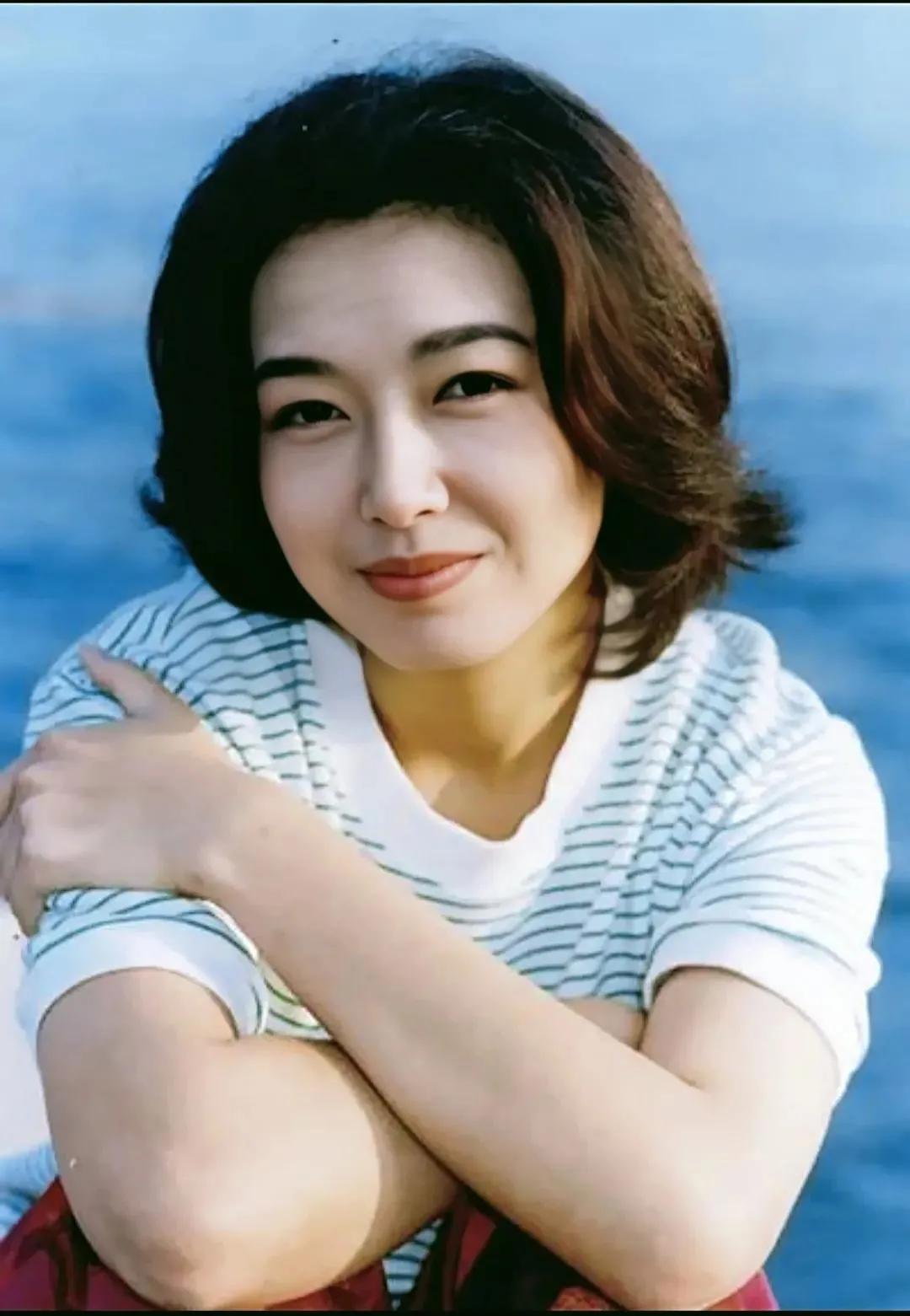 Jiang Shan, some beautiful photos from the past - iNEWS