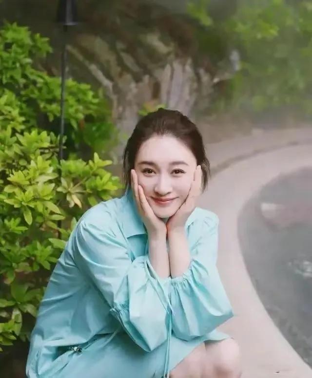 Li Xiaoran, a few life photos - iNEWS