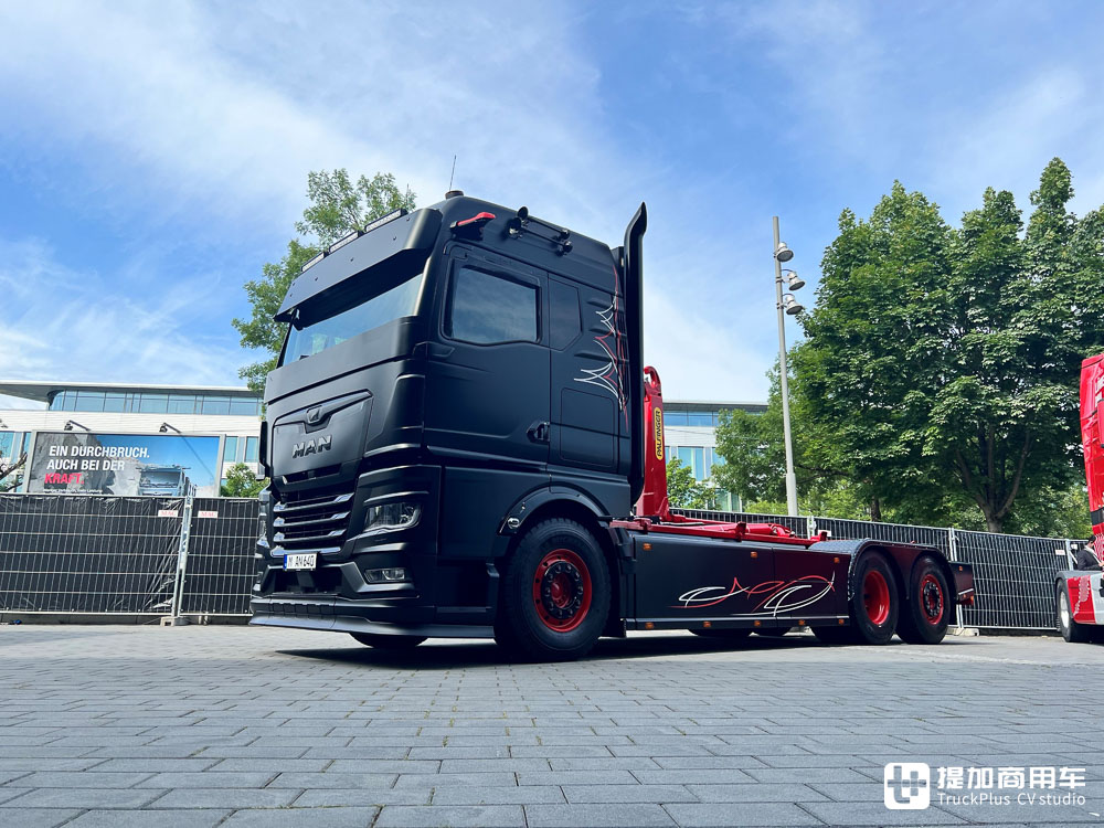 Custom trucks, large trucks, and modified trucks are all available, and ...