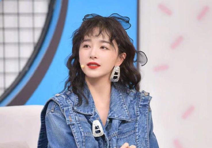 Ji Lingchen's official announcement of a new love affair, the woman is ...