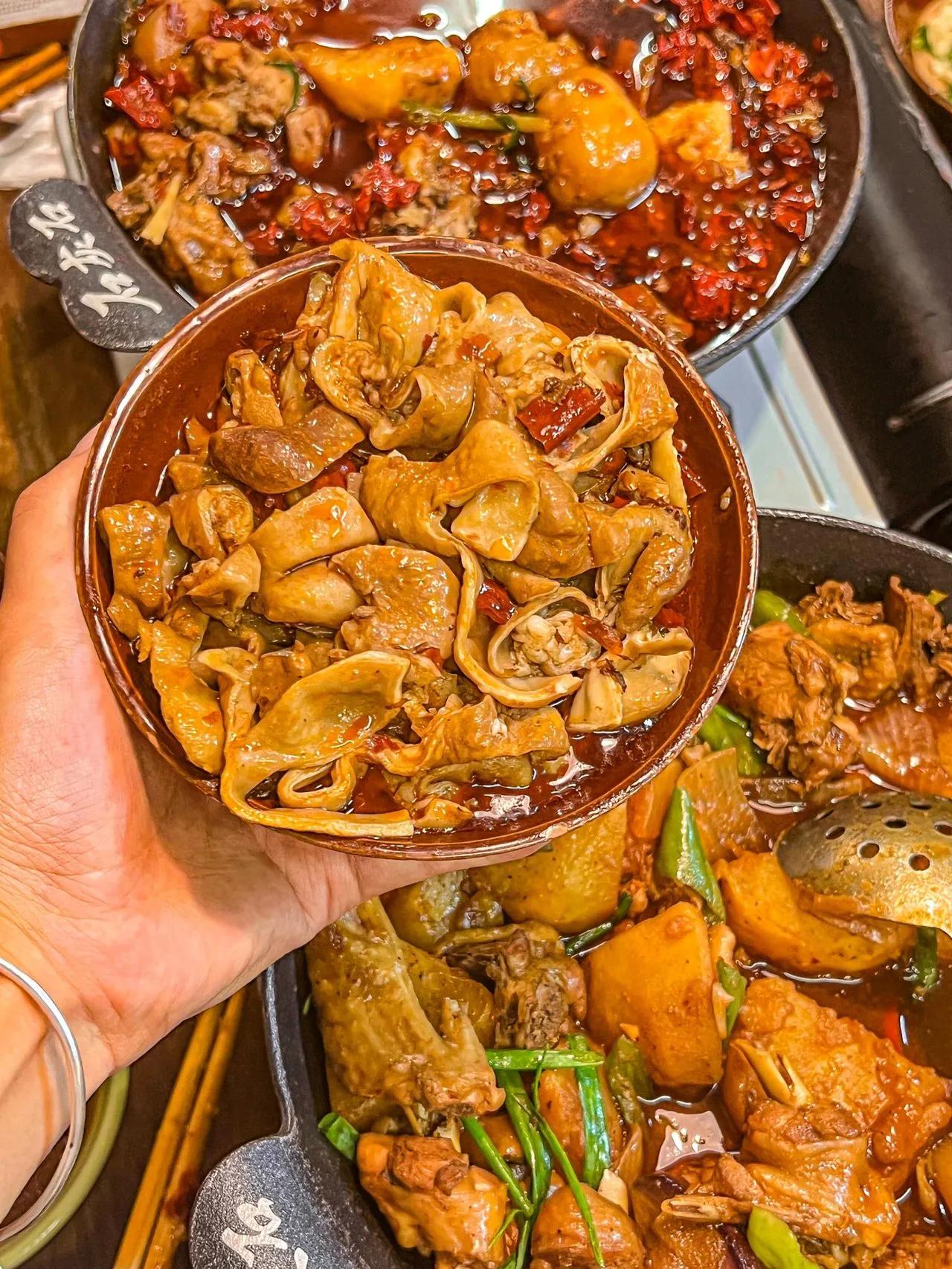 The most popular food in Chengdu - iNEWS
