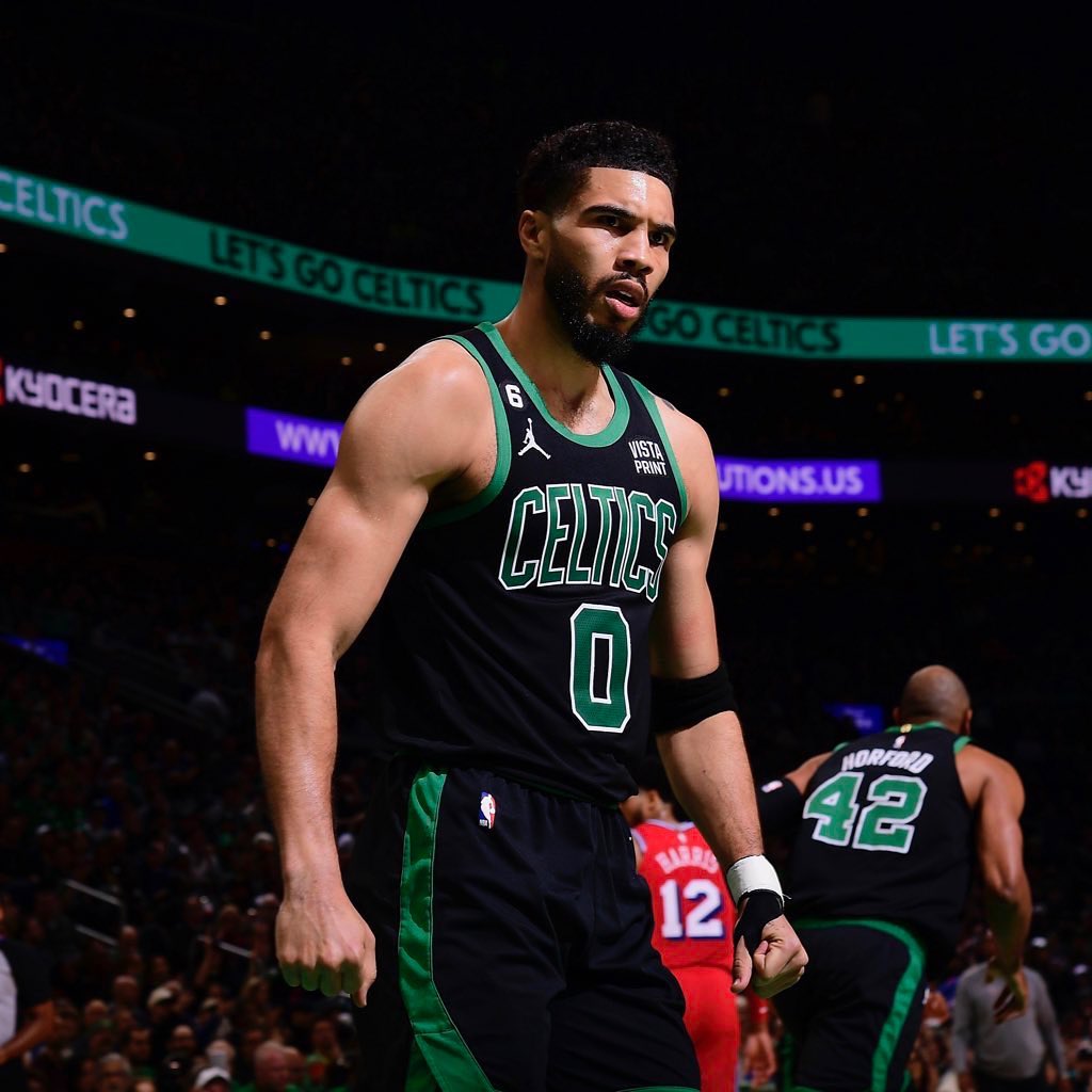 Tatum cut 39+11+5! 20 points in a single quarter are comparable to Ray ...