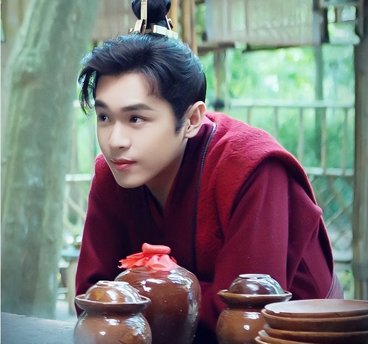 "Celebrating More Than Years 2": "Yan Bingyun" and "Lin Wan'er ...