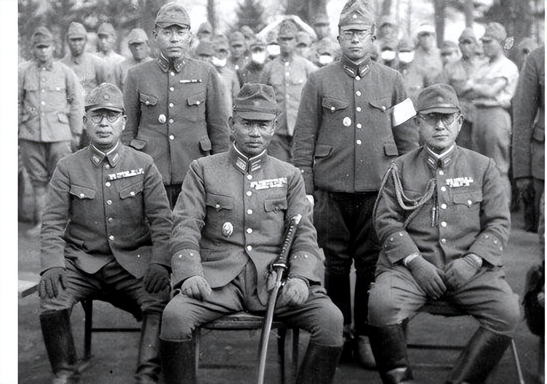 The madness of the Japanese during World War II, women are willing to ...