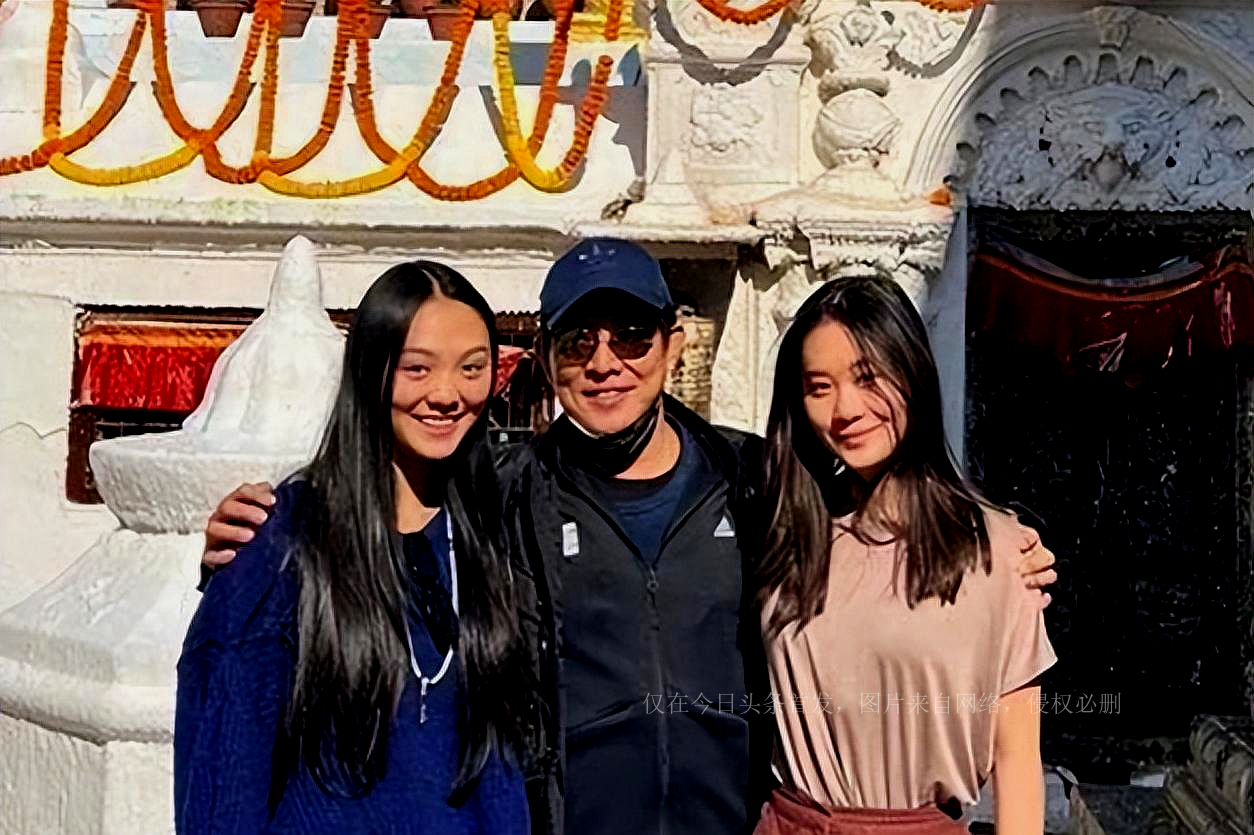 Jet Li's family makes a rare appearance. The 62-year-old Li Zhi is ...