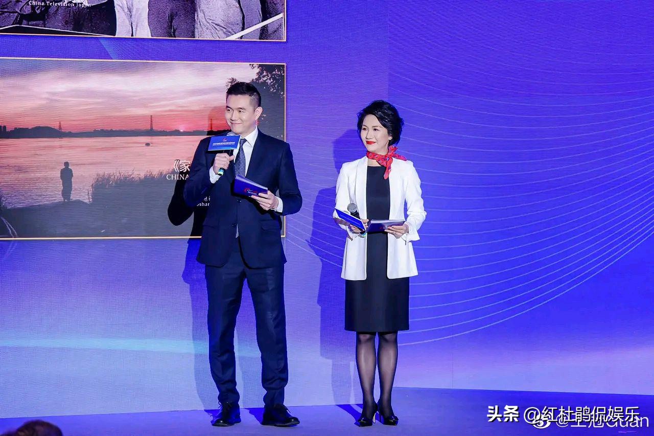 The most handsome English male anchor and the most popular English ...