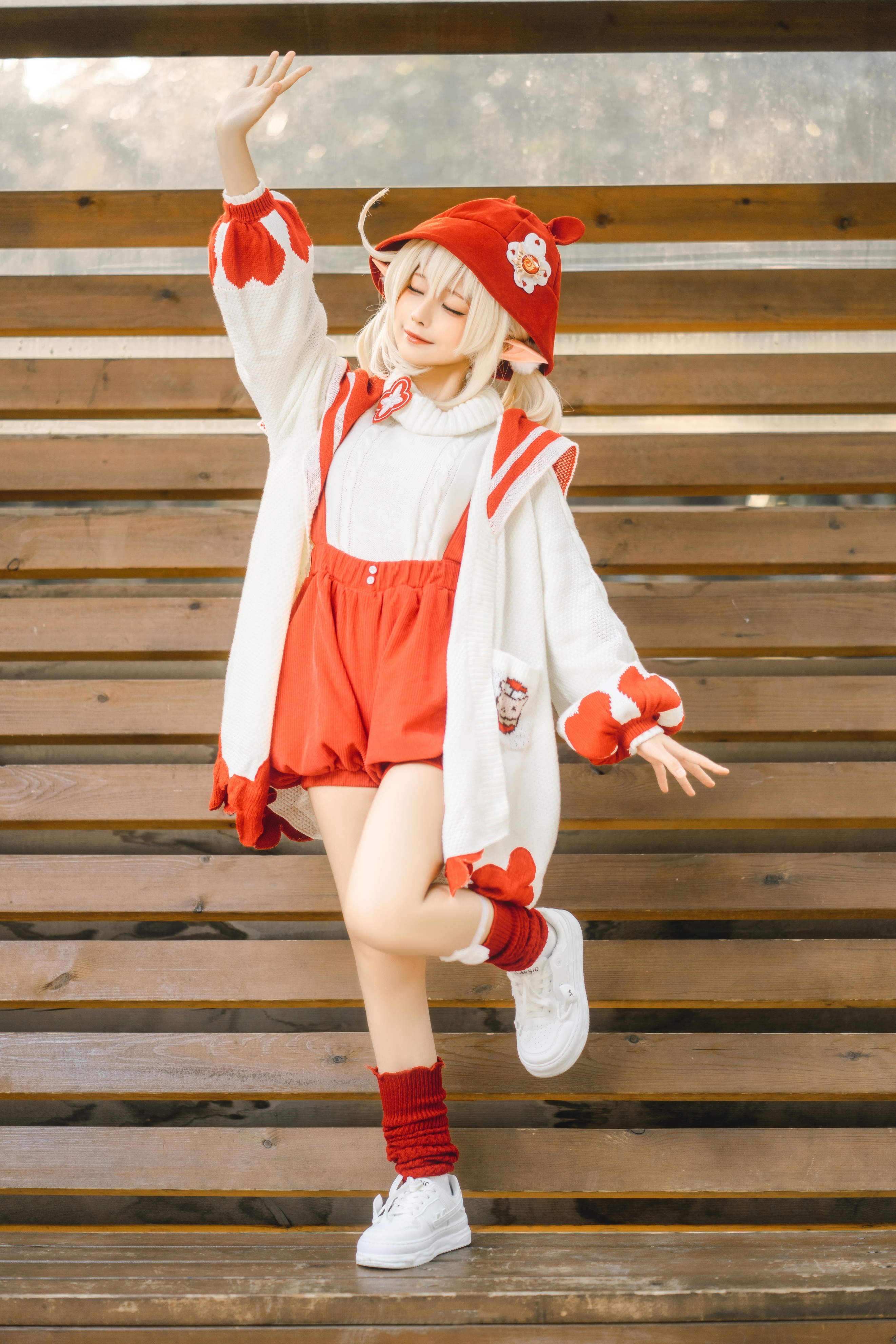 Cosplay beautiful pictures appreciate stupid Momo [Original God] Keli ...