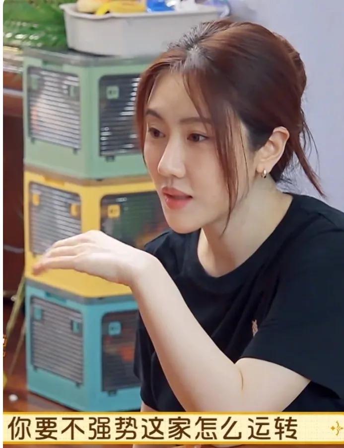 62-year-old Song Dandan was scolded on the hot search, and the real relationship between mother ...