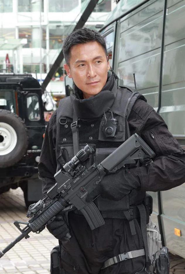 I admire TVB's artists very much. They never lie flat in their comfort ...