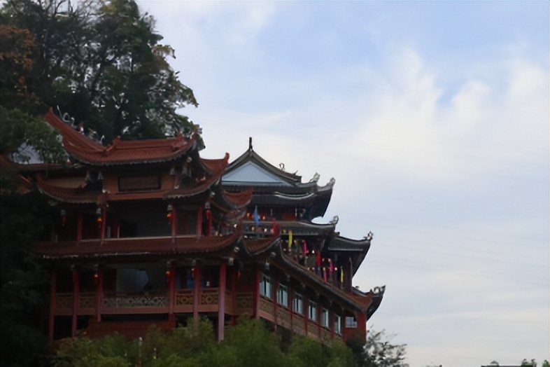 The ancient city of Fujian with its splendid landscape and long rivers ...