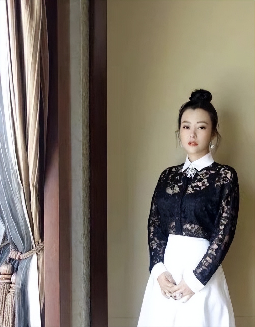 Hao Lei, who weighs 120 pounds, and Tang Yan, who weighs 86 pounds ...