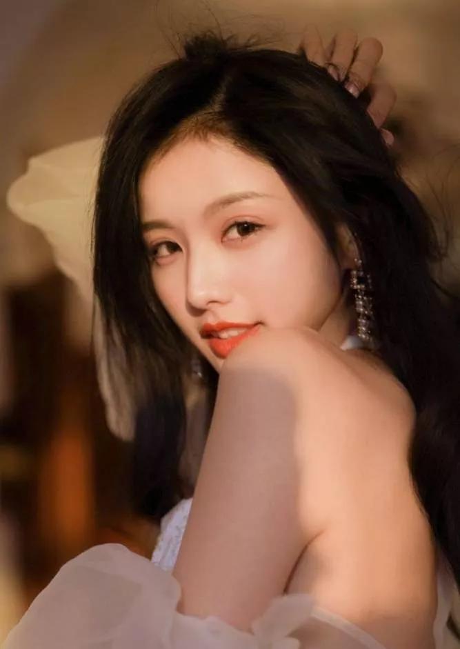 Gossip: Li Xiaolu, Zhang Han, Gao Wenjun, Wang Xiaofei, Big S, Di Lieba ...