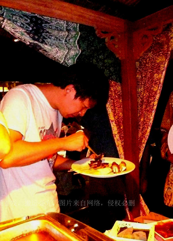 Pan Yueming and Huang Lei have a beer belly and have lost their jawline ...