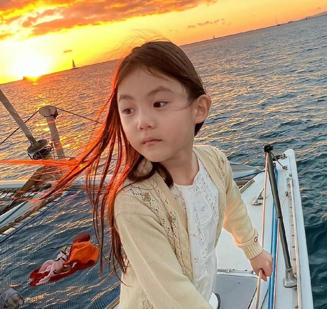Chen Guanxi's daughter Alaia This relaxation is absolutely amazing - iNEWS