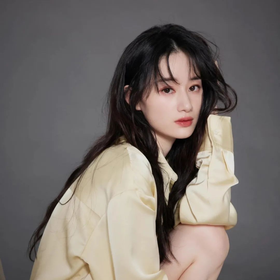 Little Gossip, Yang Mi, Guo Biting, Zhang Jiani - iNEWS