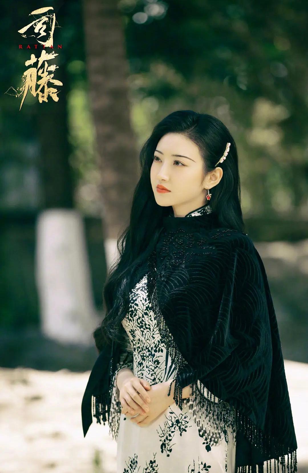Jing Tian and Feng Shaofeng's new drama Reuters is here!The male and ...