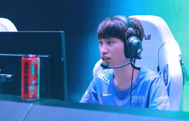 Doinb: LQS really saved LNG, I said I would definitely do it if I took them to the playoffs - iNEWS