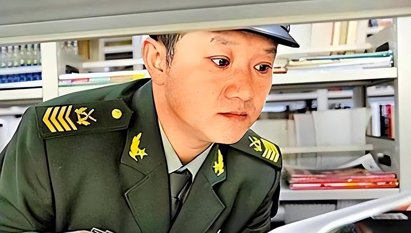 How to identify a soldier's identity and rank in the army through his ...