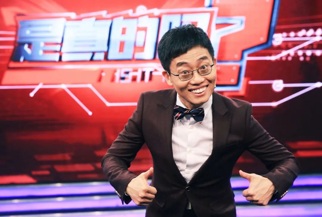 Huang Xi's talk show in the United States is like Dashan's cross talk ...