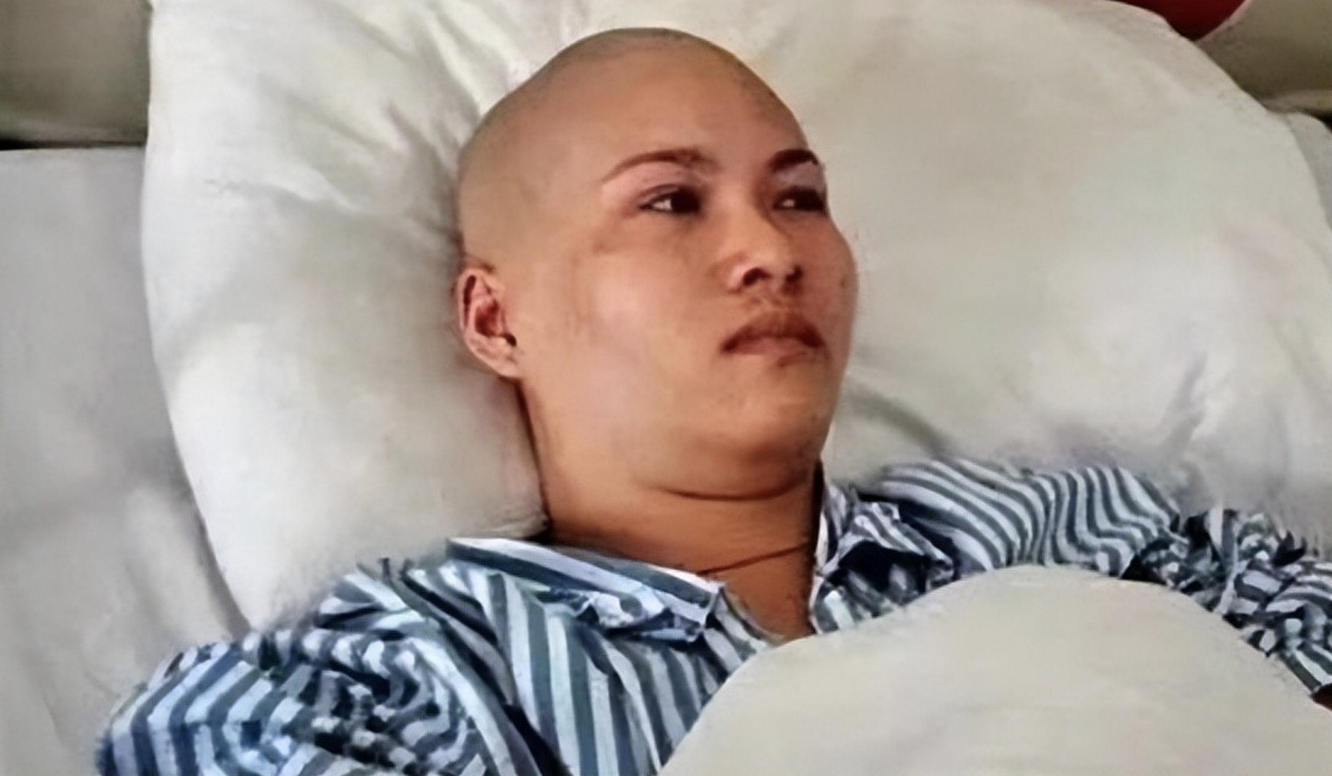 CCTV anchor Xiao Xiaolin: married her childhood sweetheart husband, retired for 5 months and ...