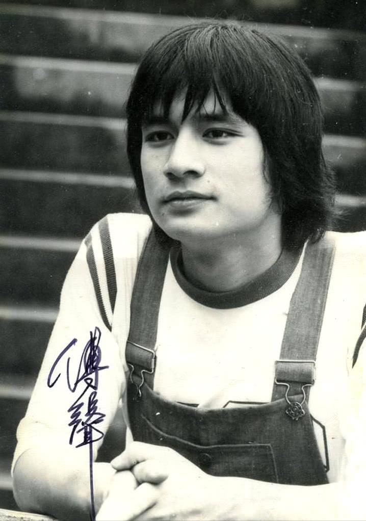 Four years after Fu Sheng's death, Jenny gave birth to a daughter for ...