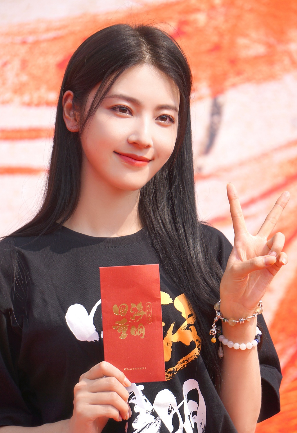 "Zixia Fairy" Ma Xinrui posted photos of the girl next door, showing ...