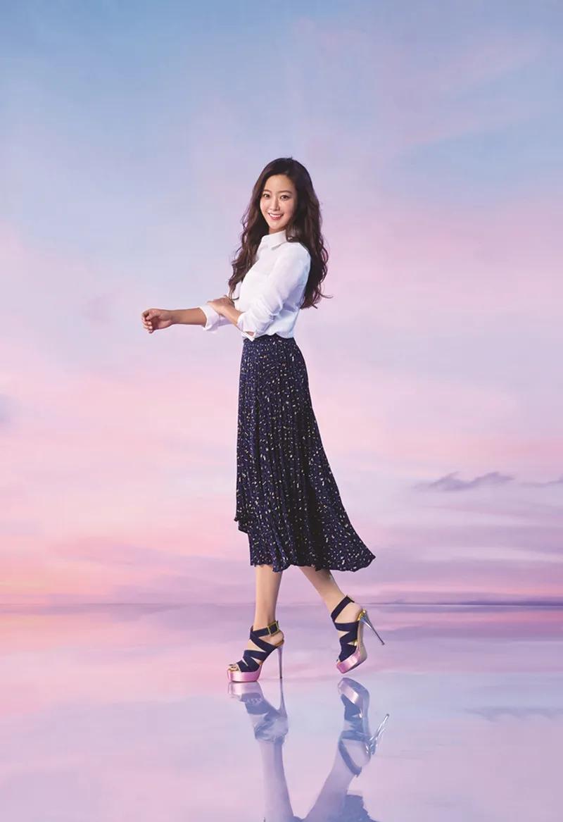 Kim Hee Suns Sexy Photo Is Here Imedia 4447