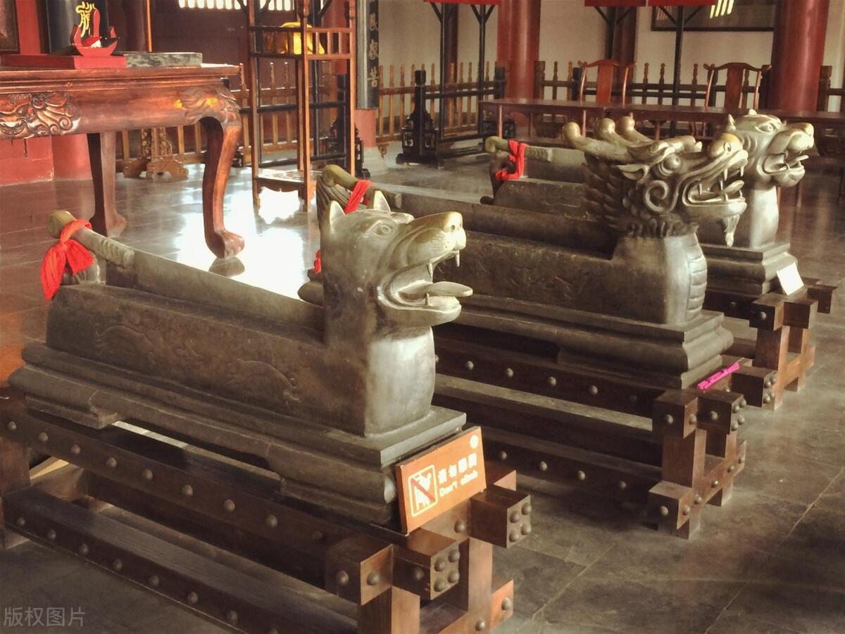 He was honored as "Bao Qingtian", but he was called "Detective" by ...