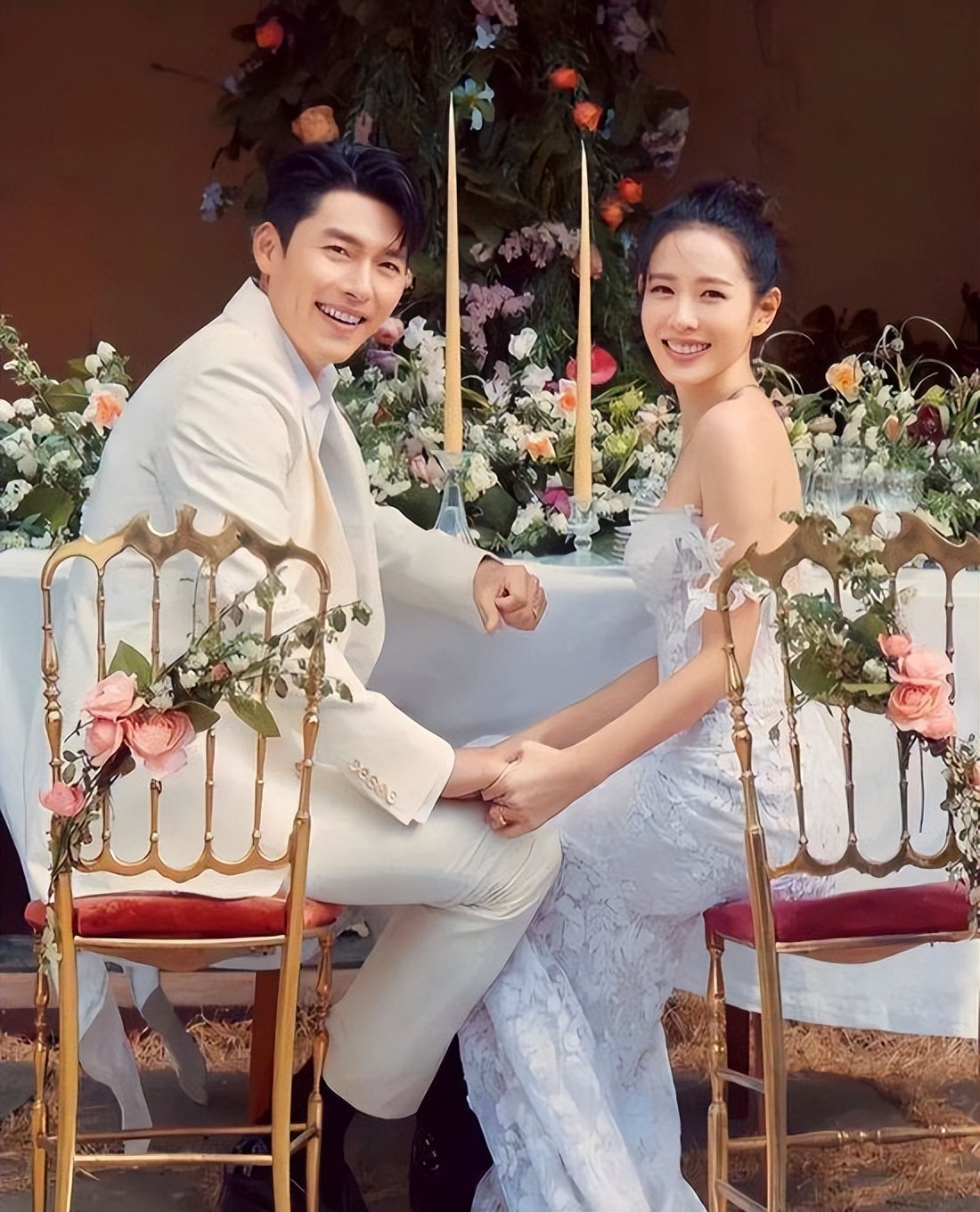 Son Ye-jin's postpartum comeback is still elegant and beautiful! Snow-skinned, jade-looking ...