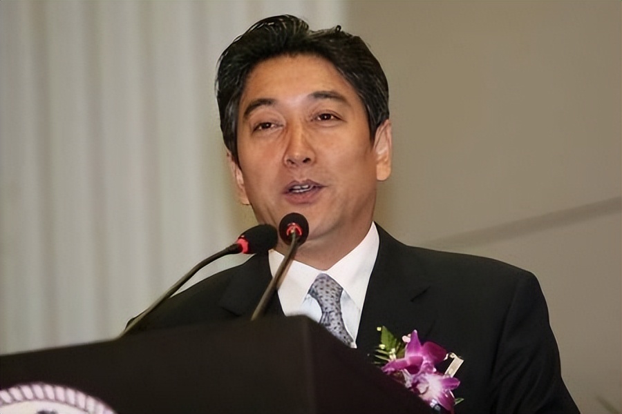 "CCTV deserter" Shui Junyi abandoned his paralyzed wife and married a ...