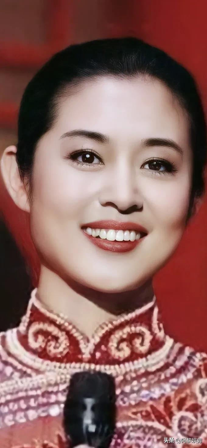 Ni Ping meets Yan Ni, who is better than the two beauties - iNEWS