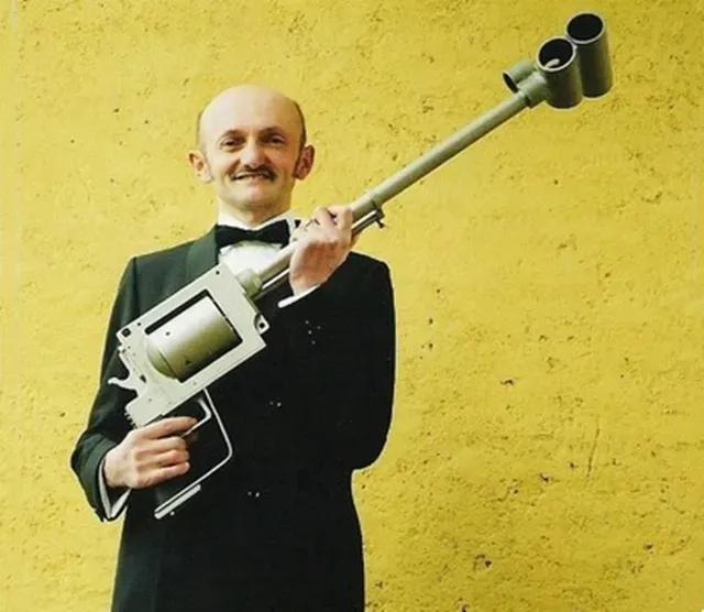 Known as the most powerful pistol - Zeliska revolver - iNEWS