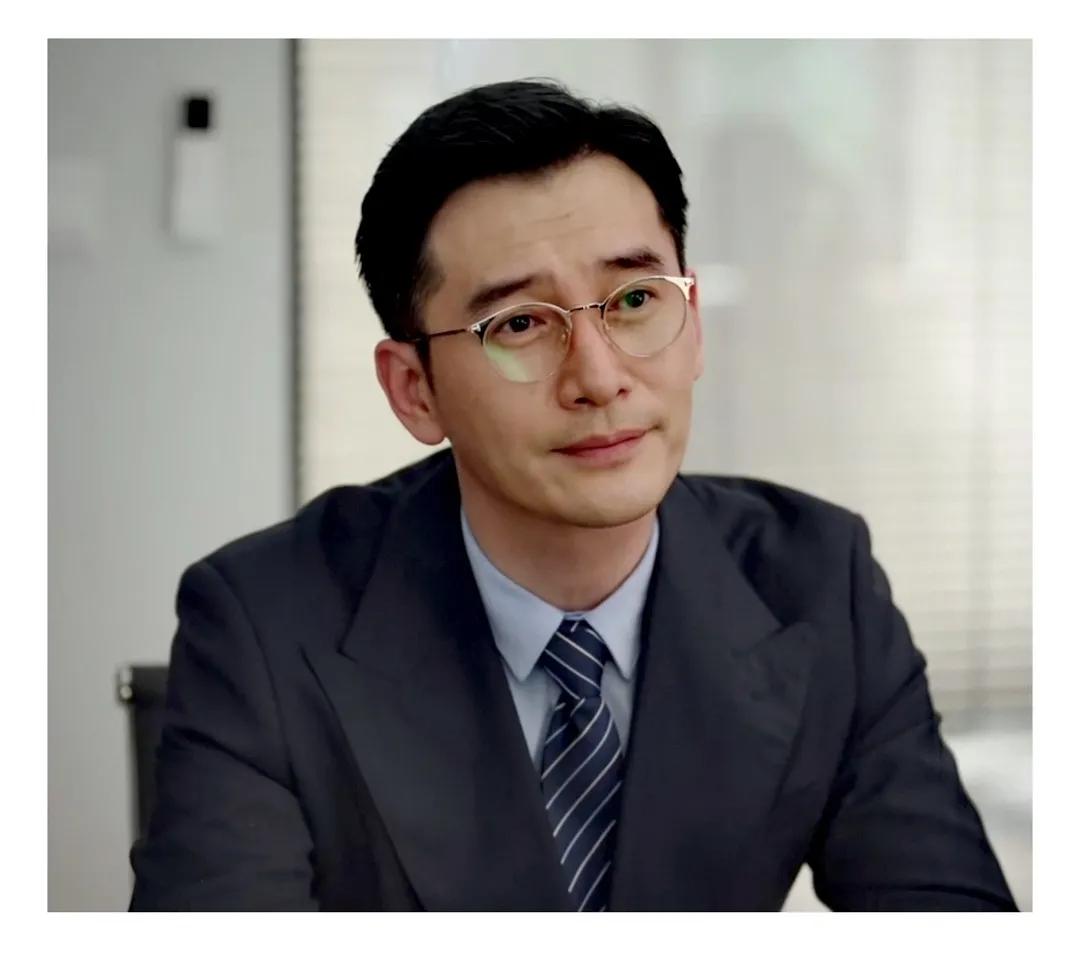Wang Ziquan, is Xu Tian in "The Bottom Line" the heartless man for his career? - iNEWS