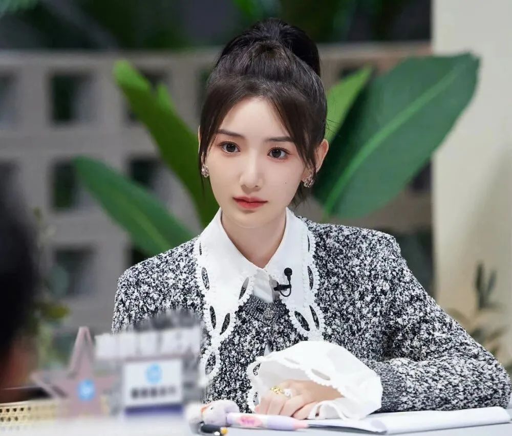 Mao Xiaotong: After 13 years in the industry, he has filmed 38 films ...