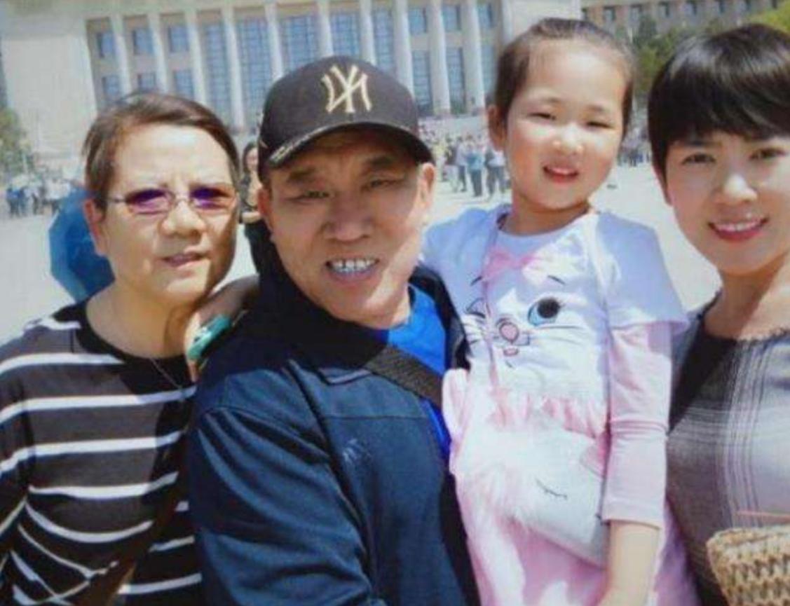 Du Xudong's tearful fatherly love: support the divorce of the pregnant ...