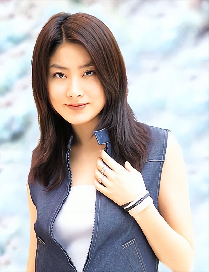 Kelly Chen: The last queen in Hong Kong, she lost her twin daughters at the age of 41 ...