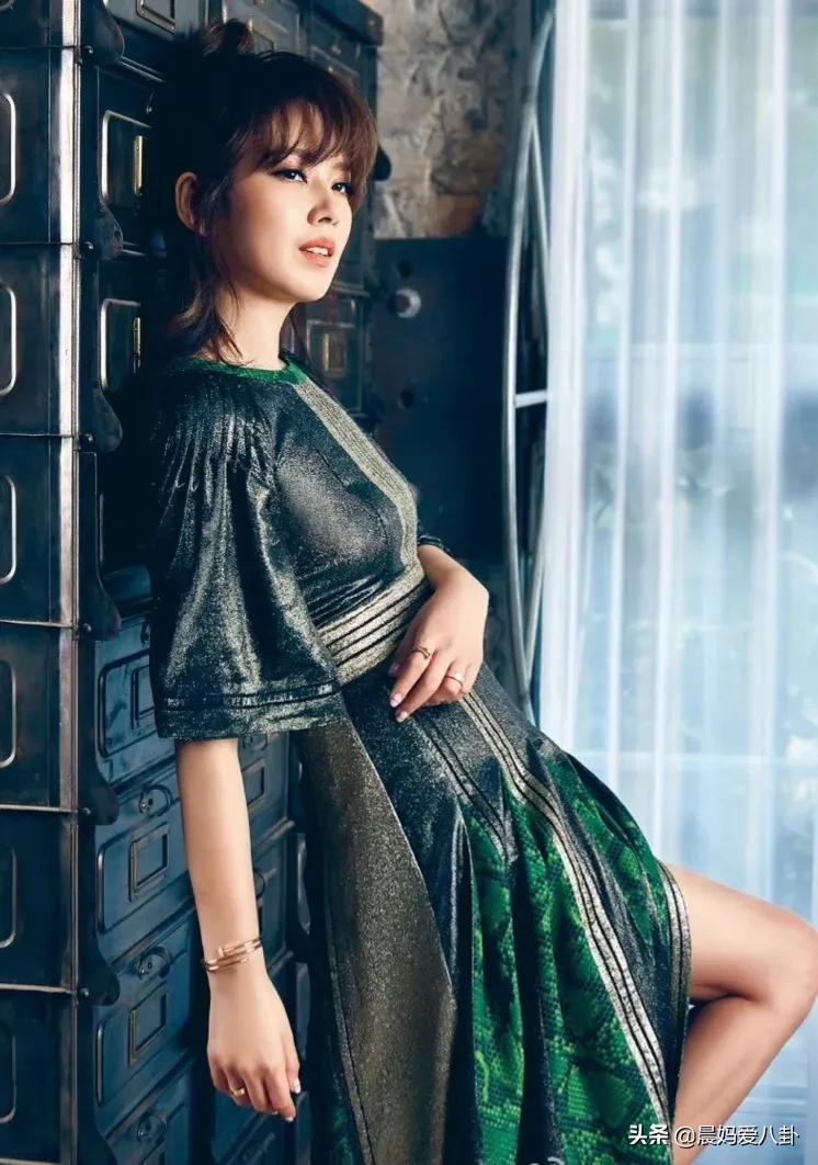 Fashion Lady Melody Yin Yue Fashionable Life - iNEWS