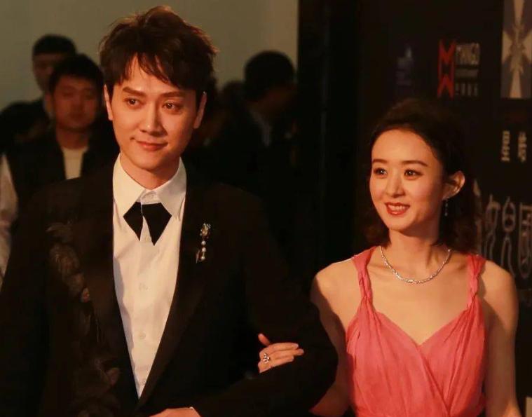 Zhao Liying rarely brings her 4-year-old son! Dress up pink and tender ...