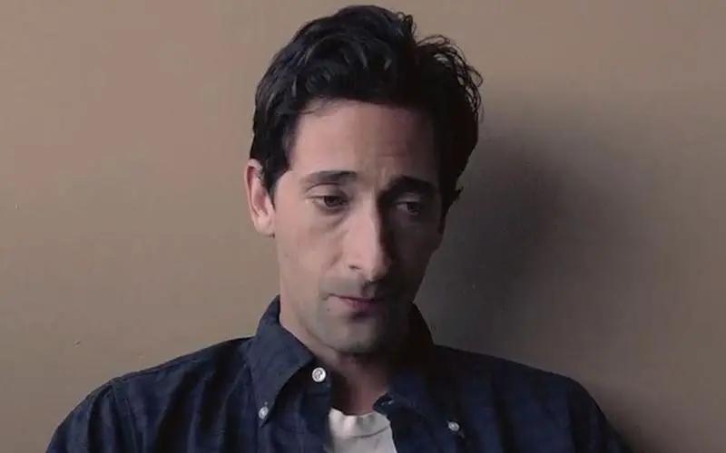 Detachment: Facing a depressive life, in addition to crying bitterly ...