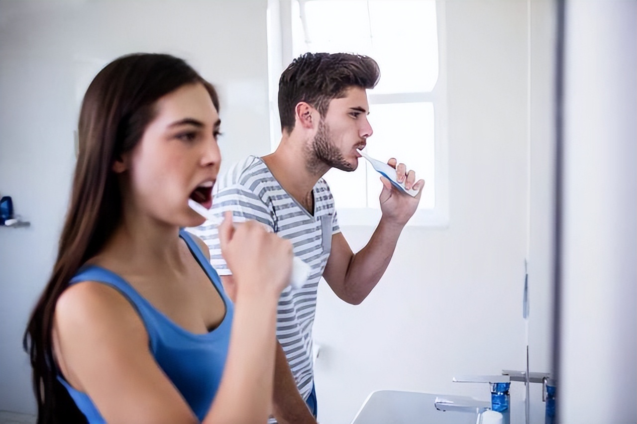 Why does something plucked from your teeth smell so bad, but you can't ...