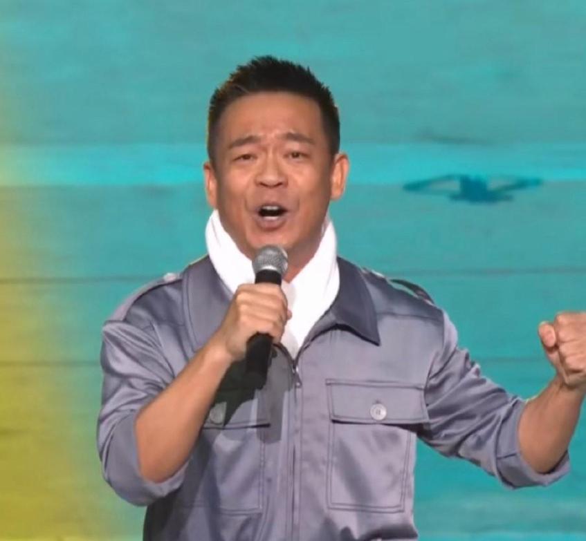 Sun Hao: At the age of 26, he went to the Spring Festival Gala and ...