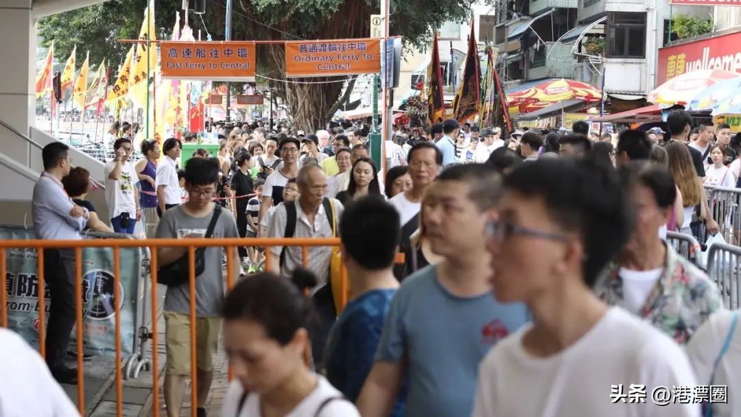 The whole of Hong Kong will not sleep tonight, watching these 12 people ...
