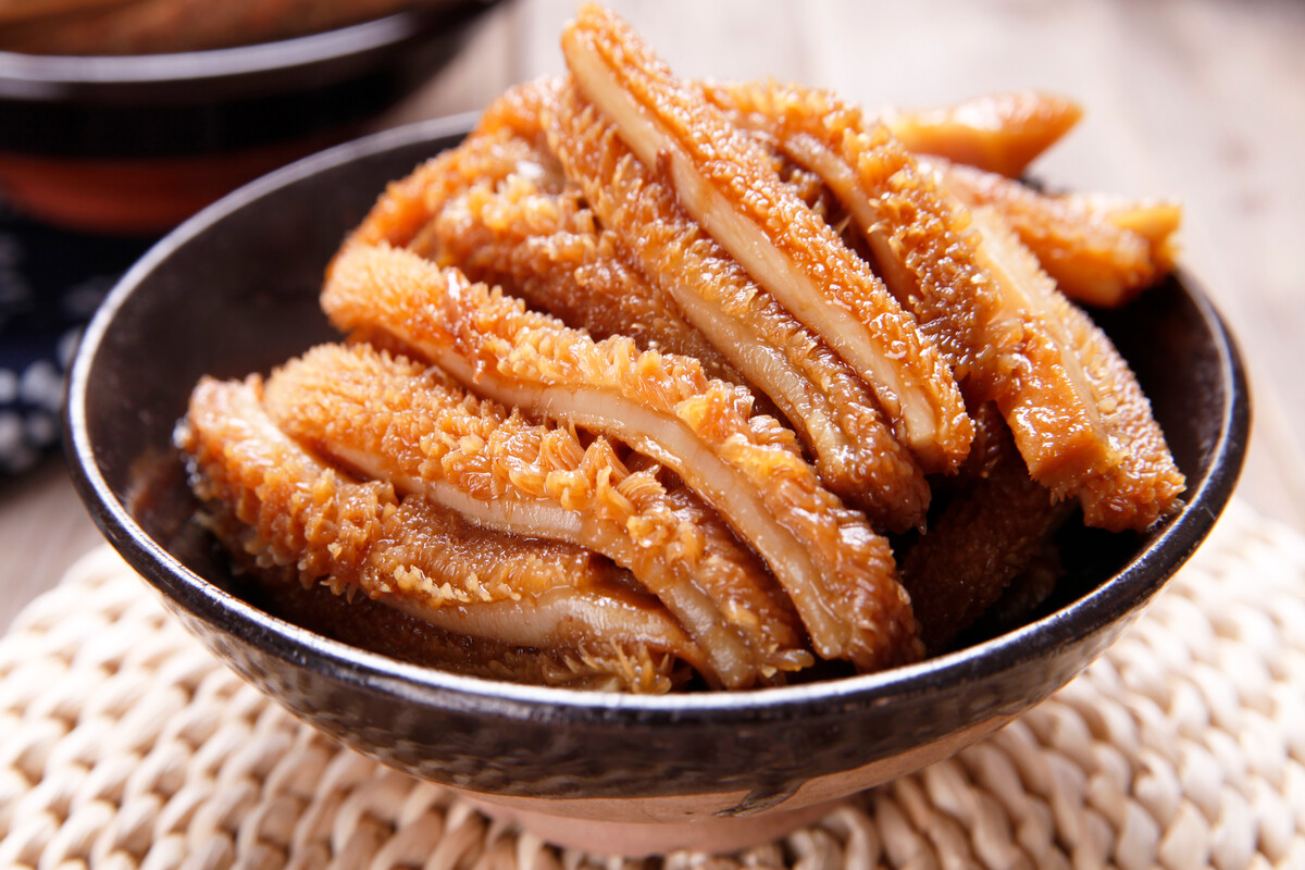 Private home-cooked recipe - stir-fried braised tripe with green ...