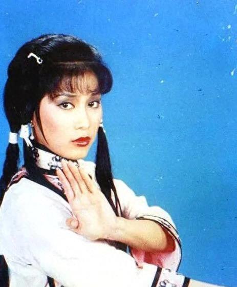 Beautiful people and powerful skills! The female leg king is worthy of ...