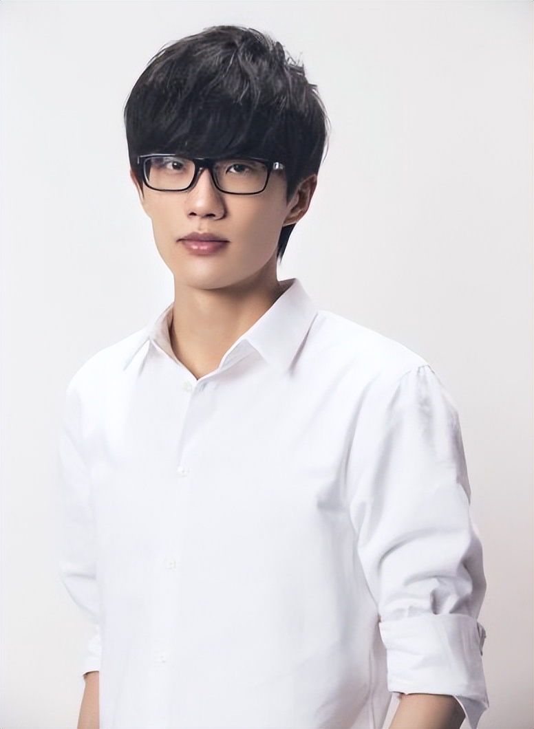 The details of Xu Song's love were picked up again, and it was revealed ...