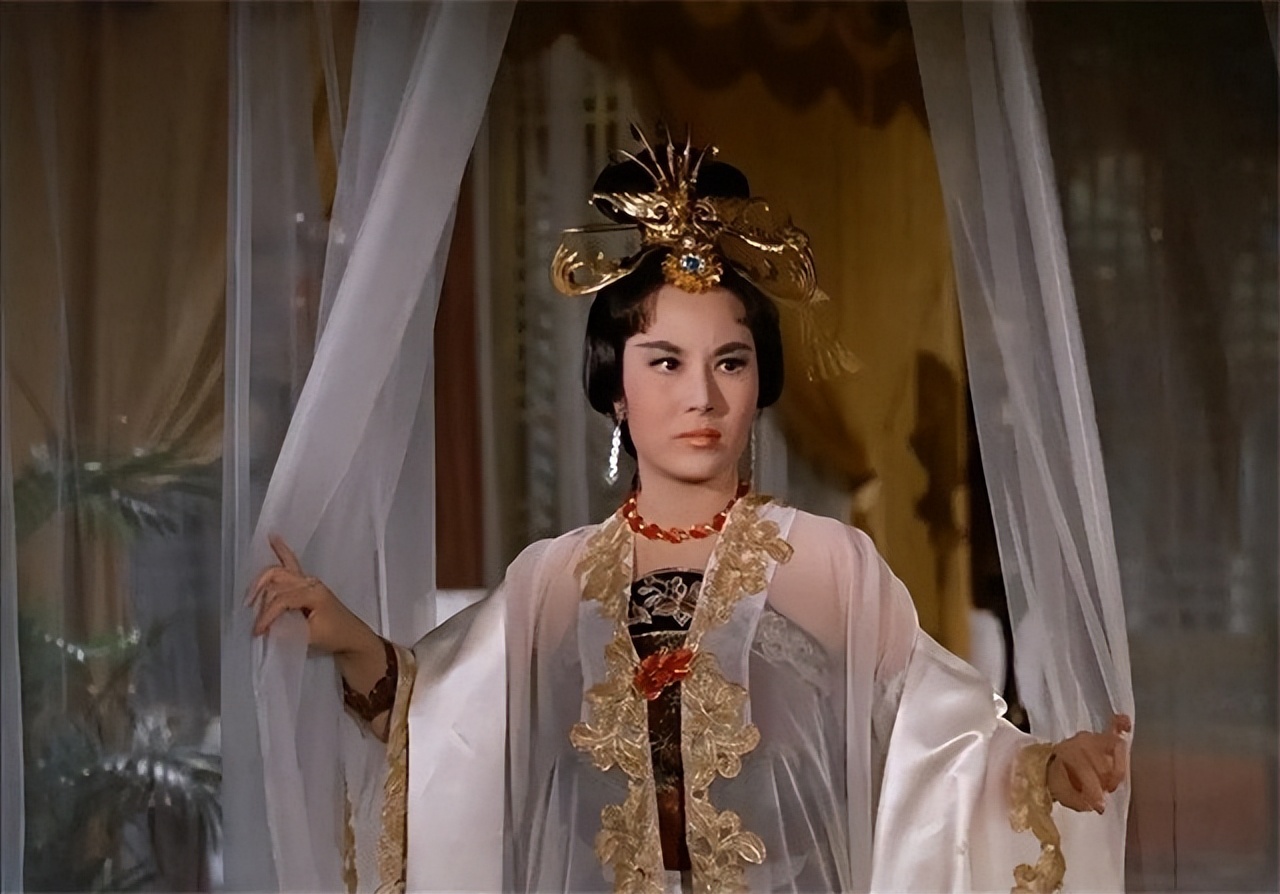 Hou Yanhun Jun Murong Xi and his demon concubine Fu Empress, how far ...