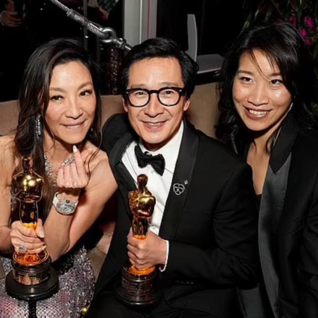 The award-winning actress Donnie Yen and Jet Li are all here to catch ...