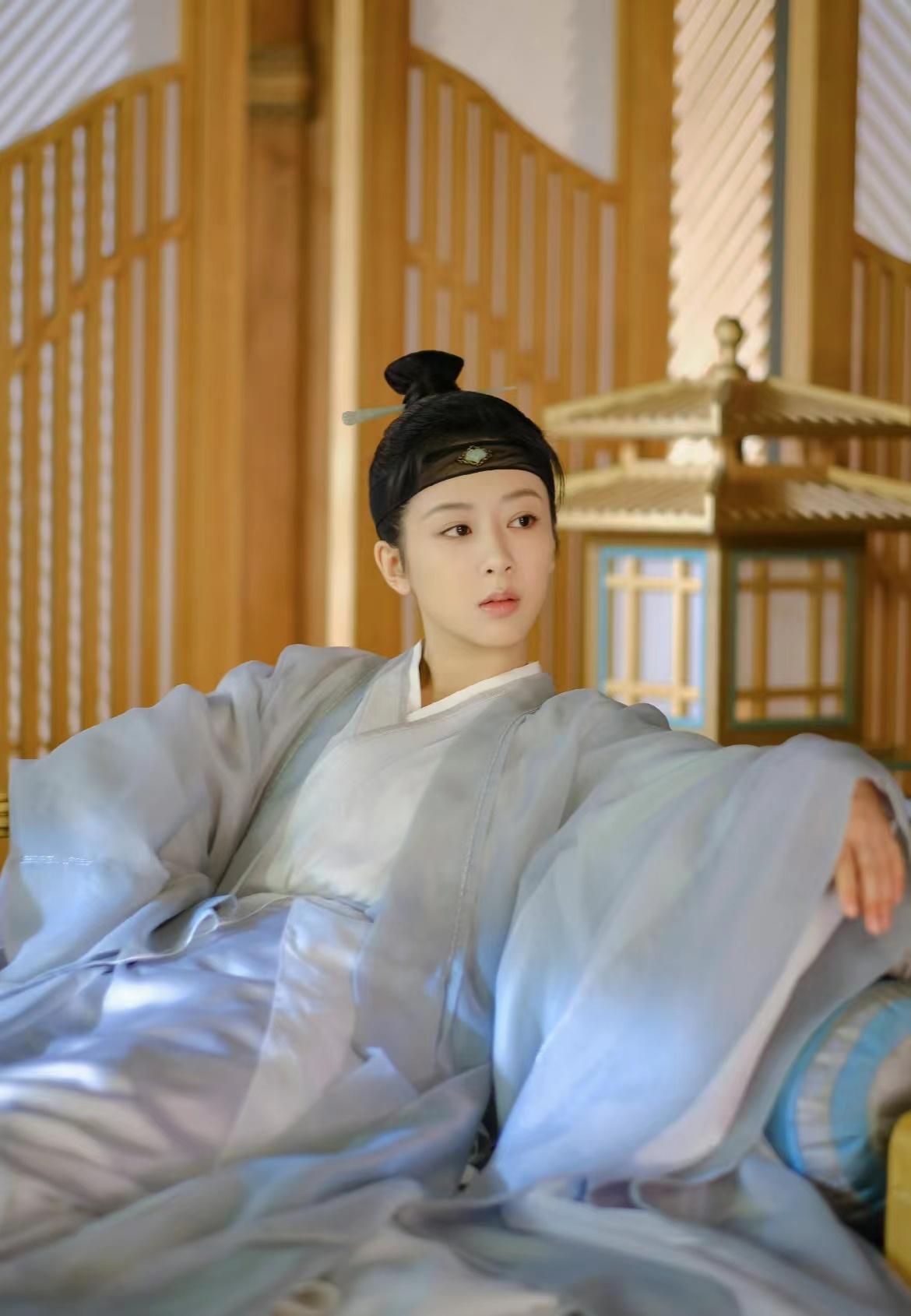 "Sauvignon Blanc" set off a boom! Yang Zi's acting skills are amazing ...