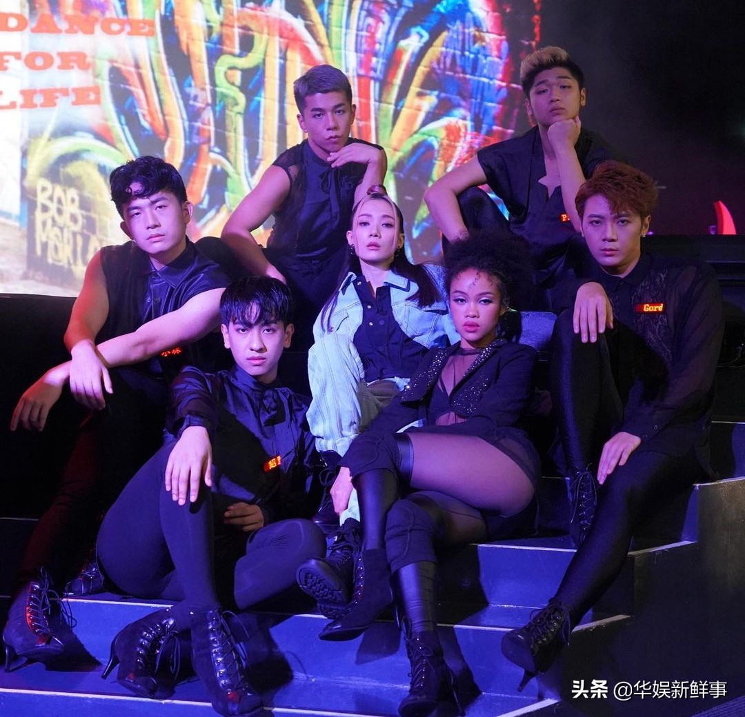 Not afraid that TVB is upset!Wang Junxin promoted "Stars for All 4" in a high-profile manner ...