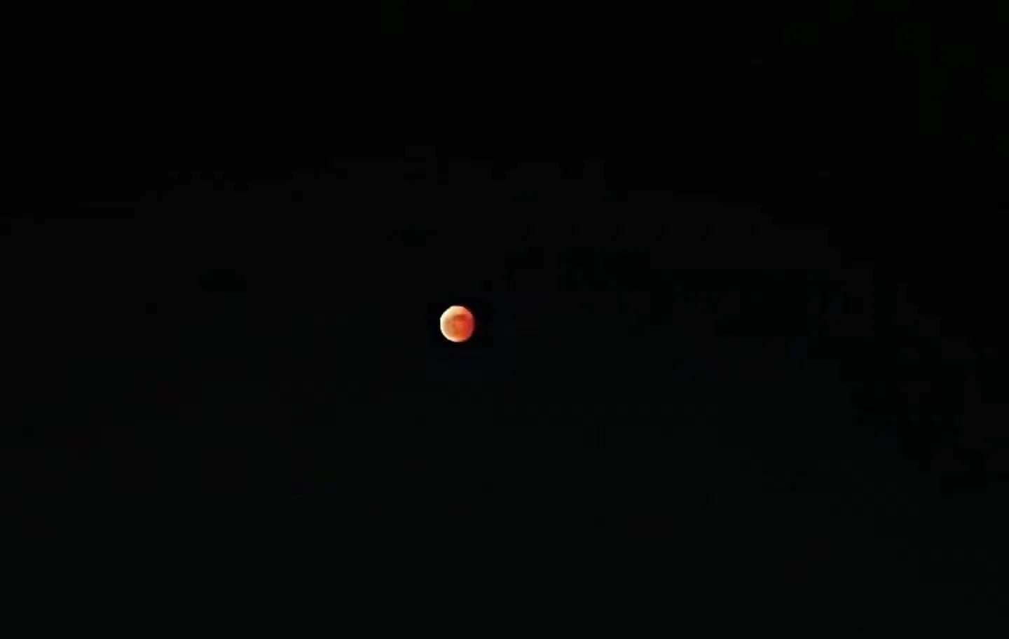 The Blood Moon and the Fall of the Byzantine Empire - iNEWS